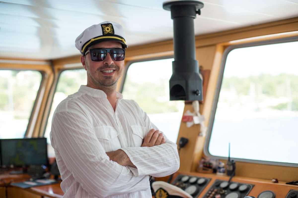 Captain’s Checklist: Top Boat Safety Tips for Smooth Sailing
